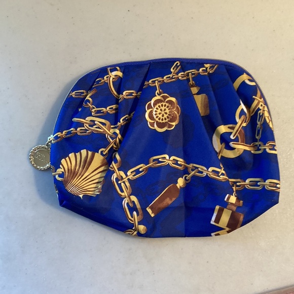 Estee Lauder | Bags | Este Lauder Blue With Gold Design Cosmetics Bag ...